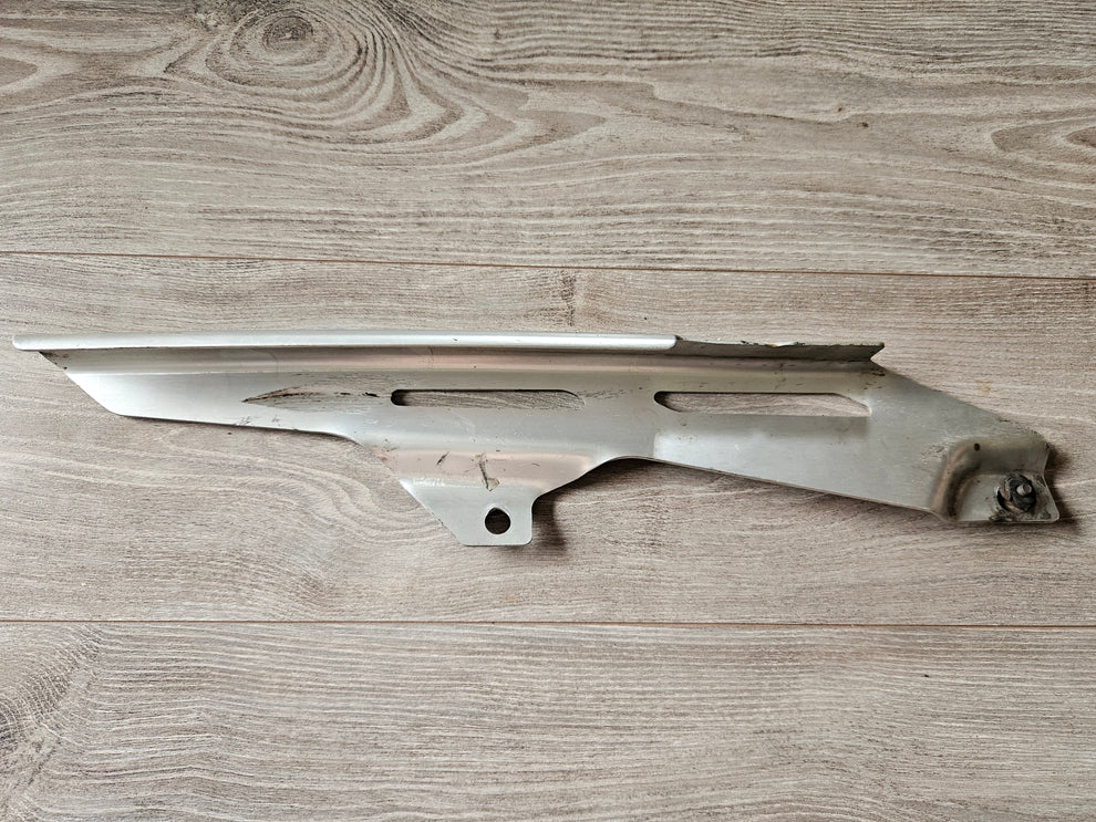 Suzuki GSF1200 Bandit 1200 Chain Guard – Montclair Motorcycles Online