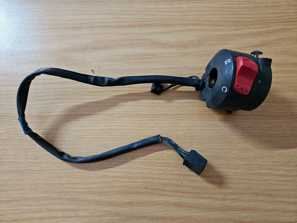 Suzuki Bandit 650 GSF650 Handle Switch – Montclair Motorcycles Online