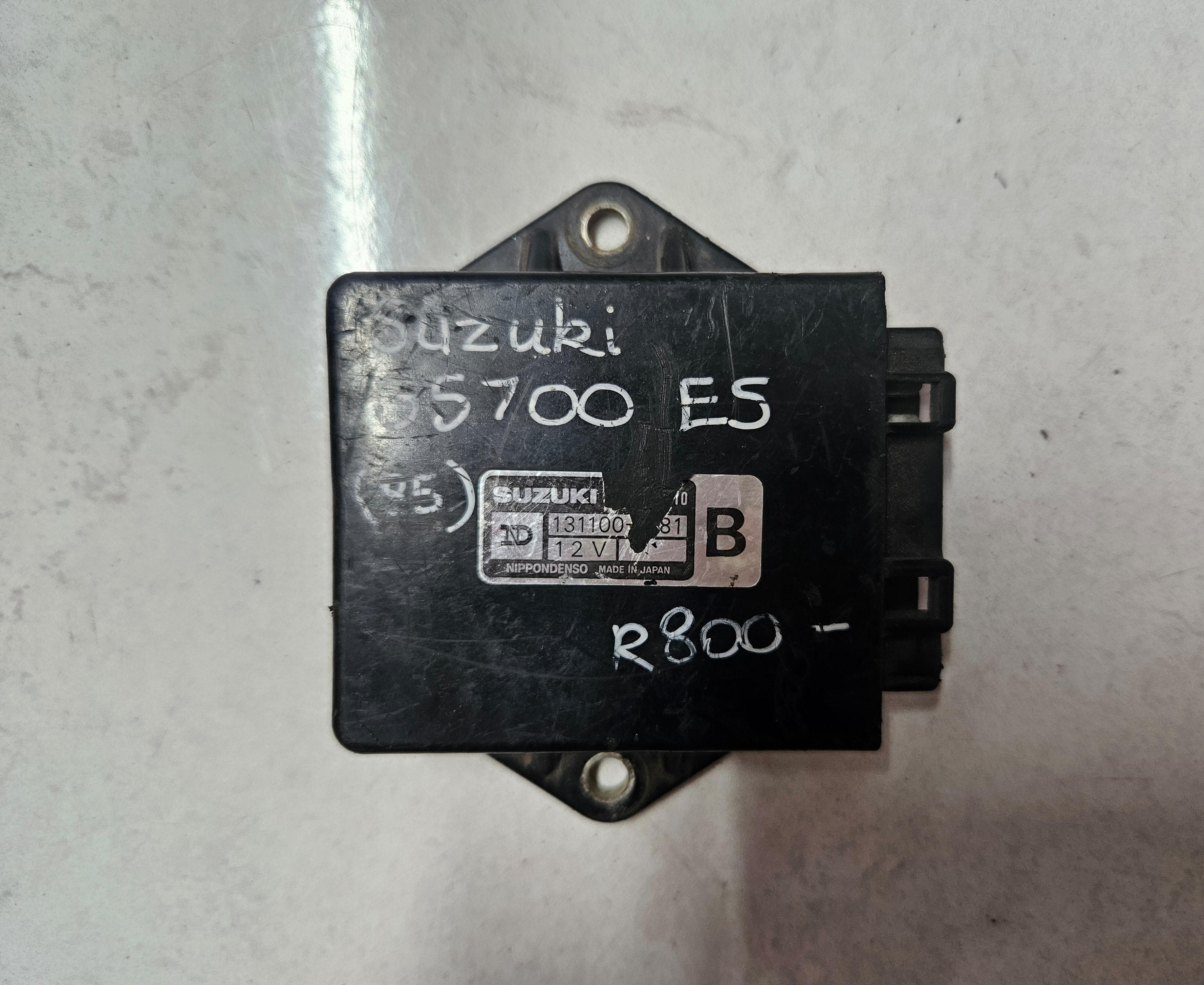 Suzuki GS700ES CDI / ECU – Montclair Motorcycles Online